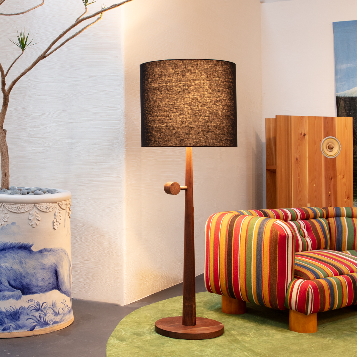 BDDW | DIMNER FLOOR LAMP