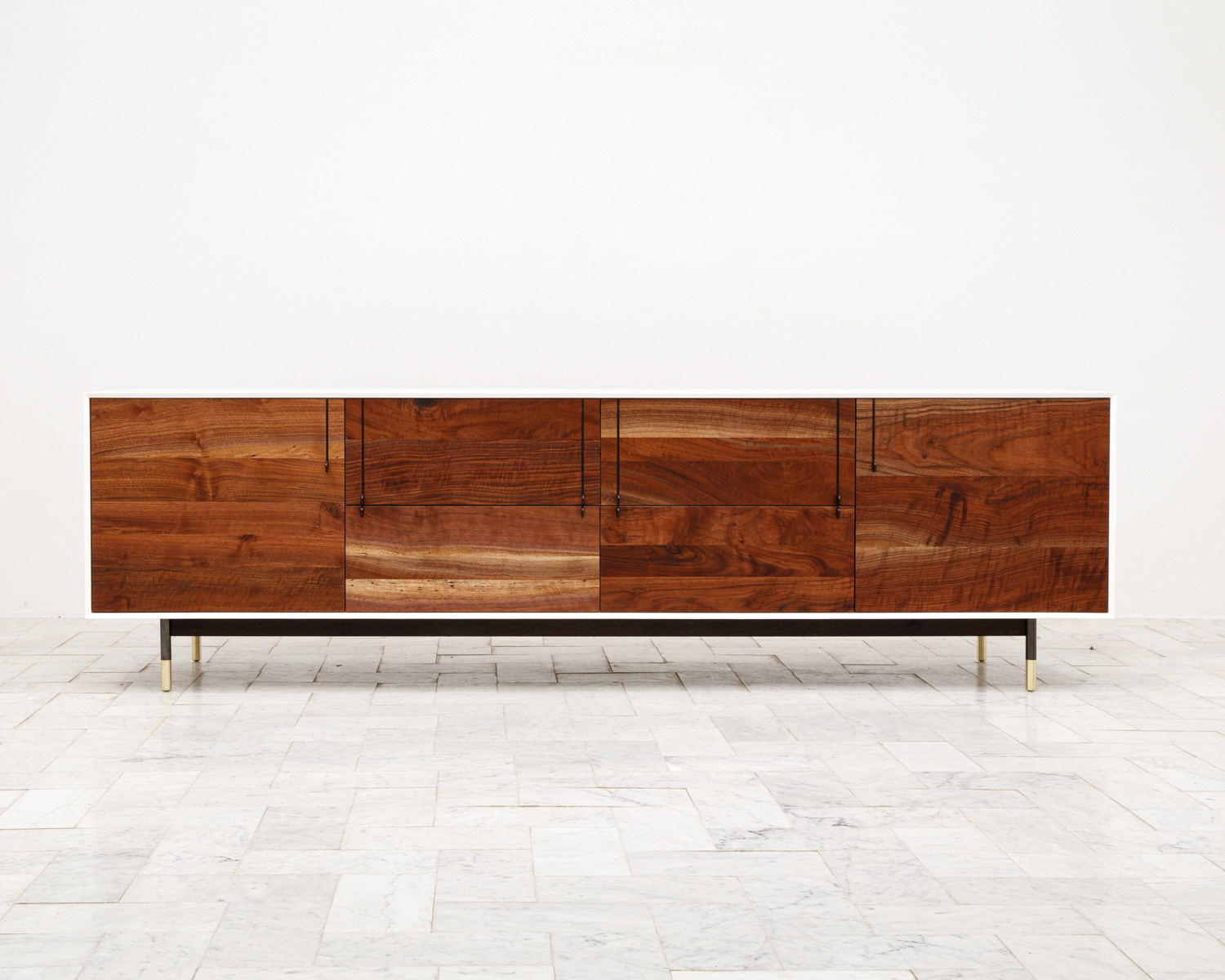 BDDW | LAKE STANDARD CREDENZA