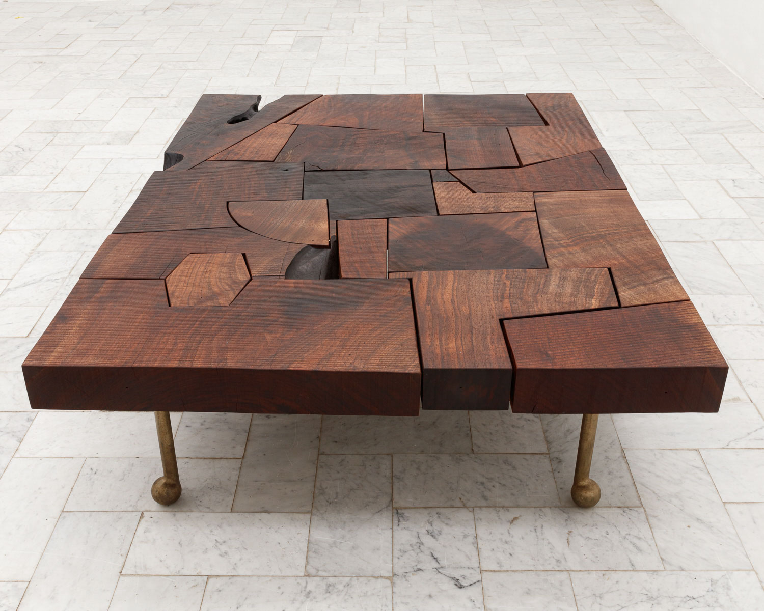 BDDW | ABEL FOOT COFFEE TABLE