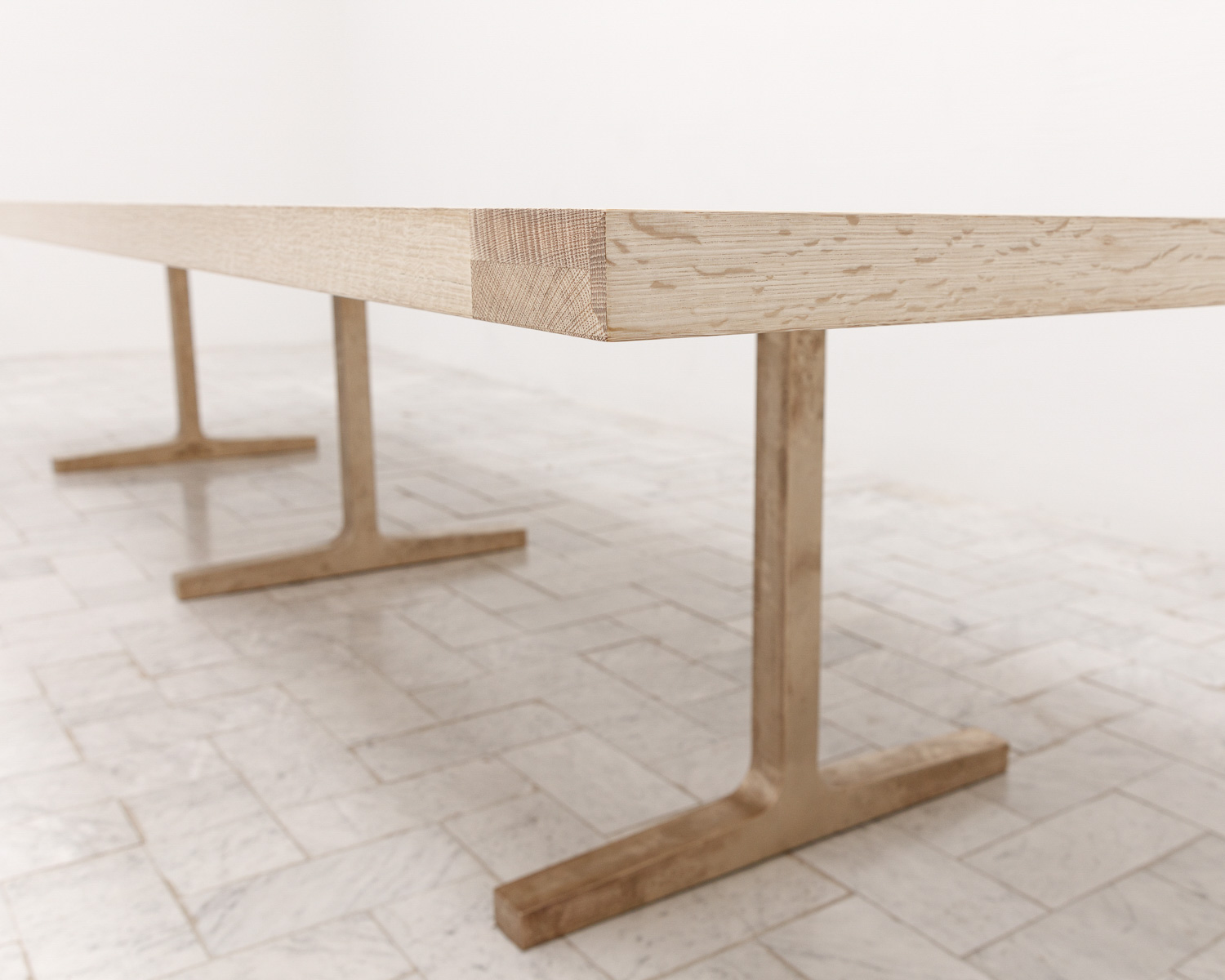 BDDW | BRONZE TRESTLE DINING TABLES