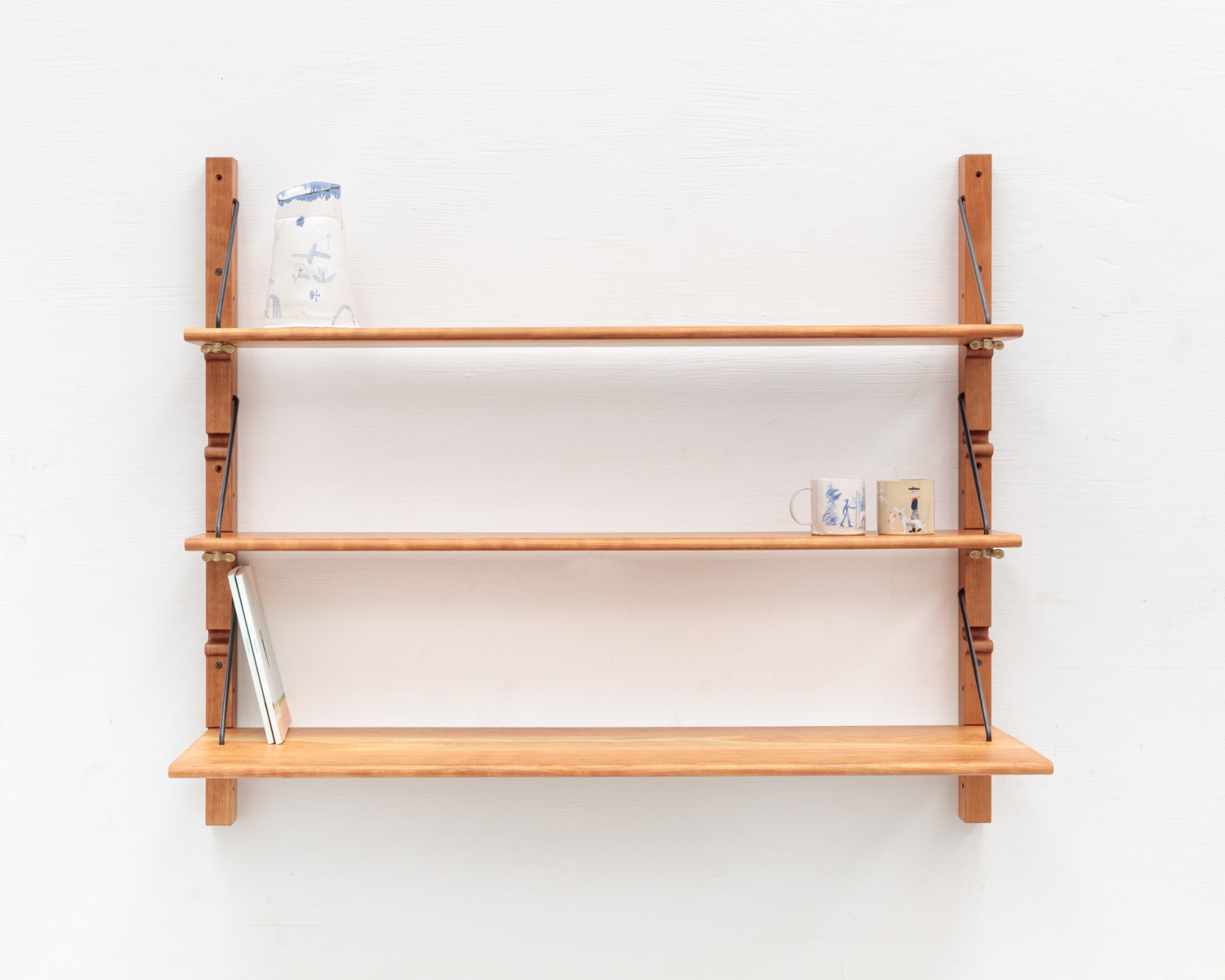 BDDW | EYCKER SHELF