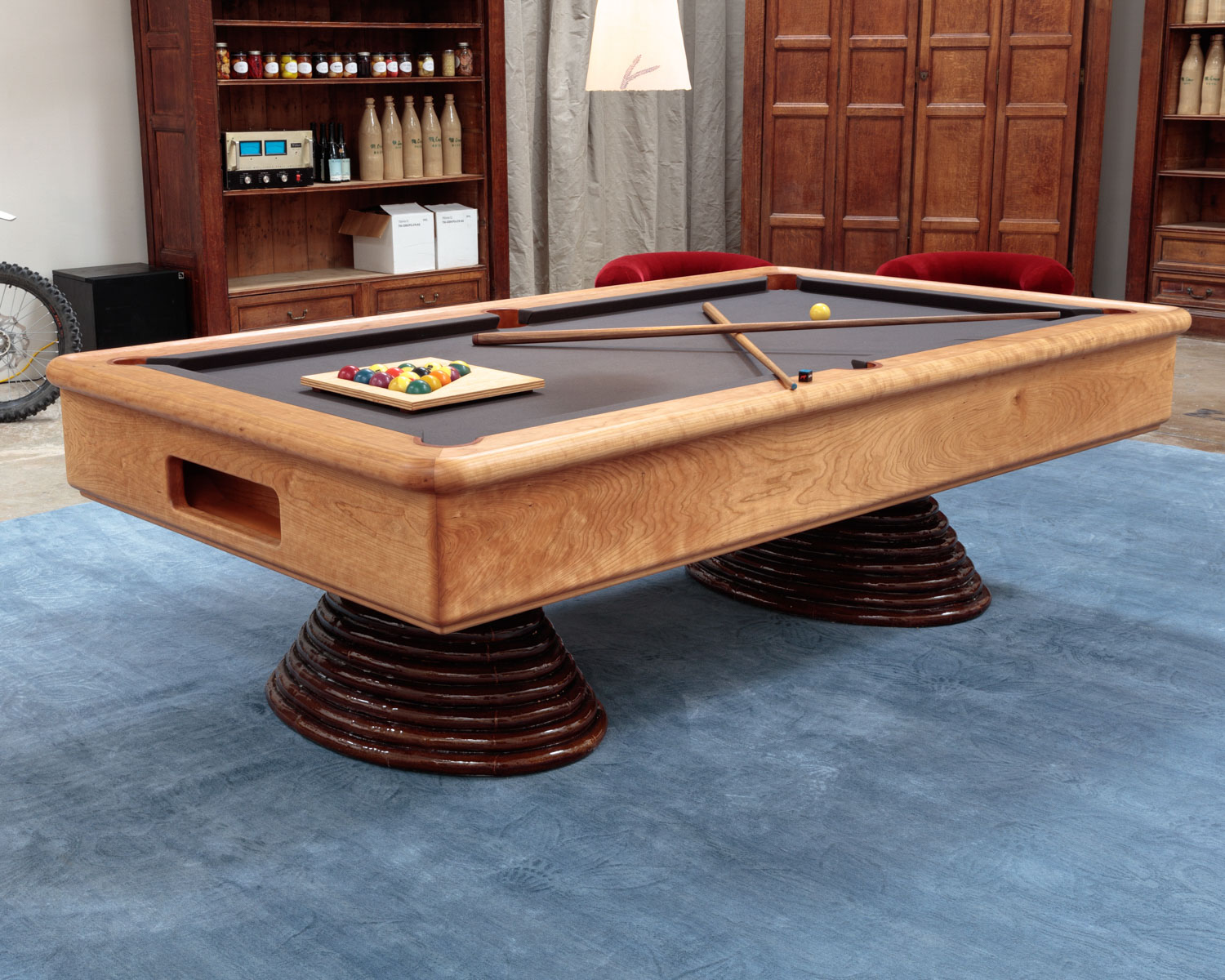 BDDW | POOL TABLE