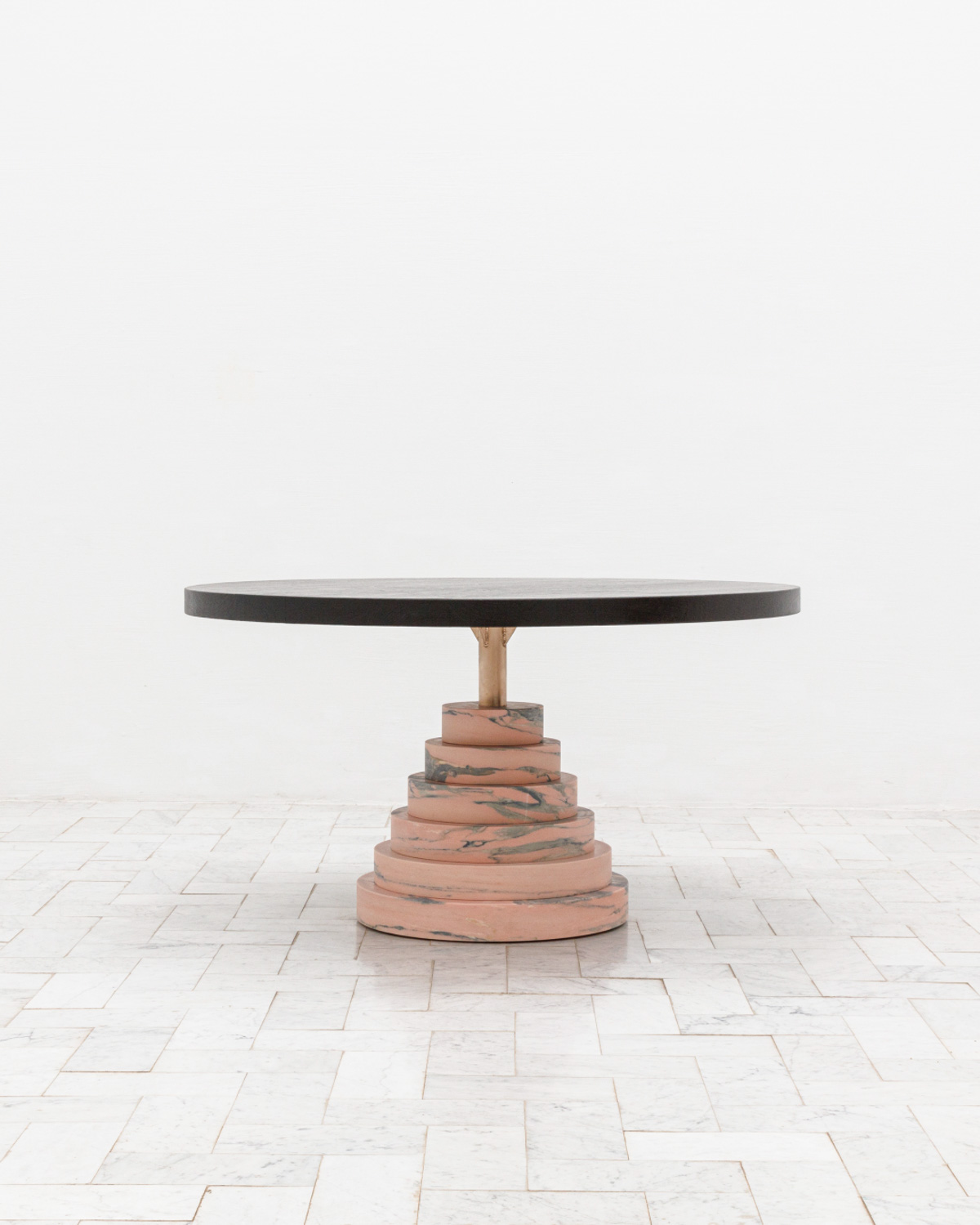 BDDW | DINING TABLES